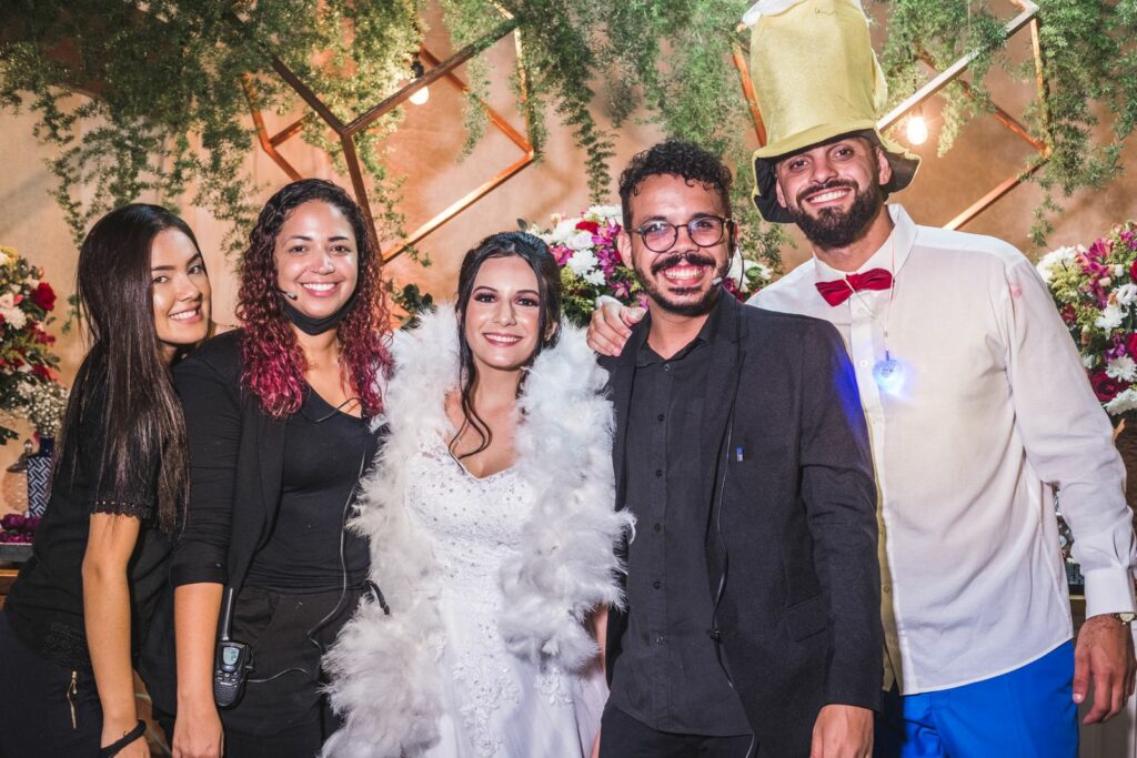 Patrick Barcelos, O Anjo Da Guarda Na Vida Dos Casais - Revista Voix